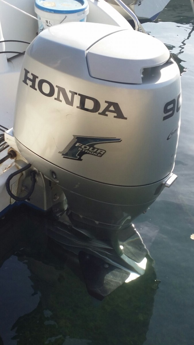 Honda BF 90