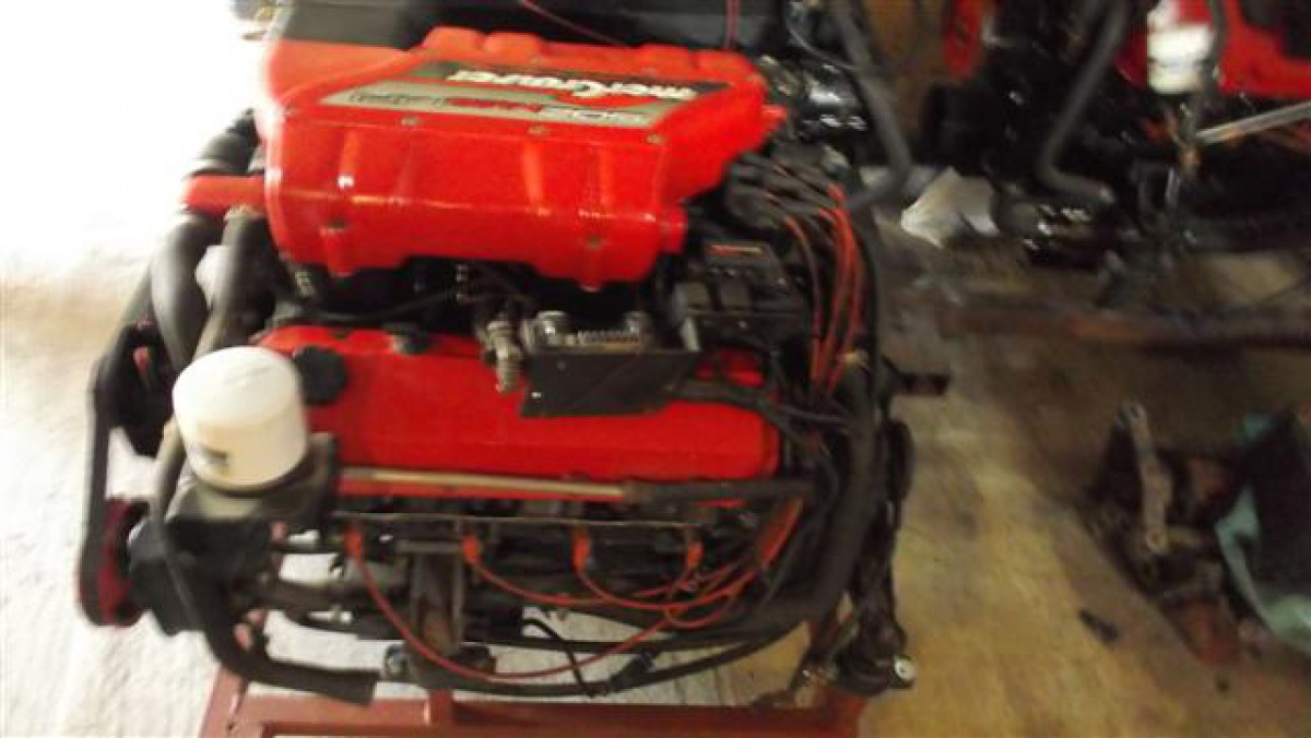 Mercruiser 502 Magnum mpi