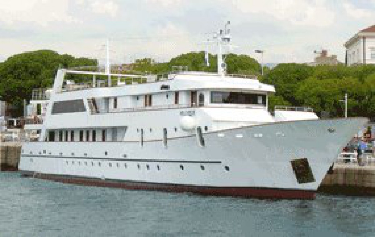 M/B Krilo Pride