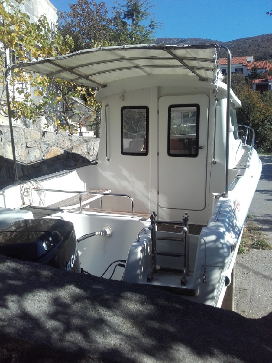 Quicksilver 650 Weekend