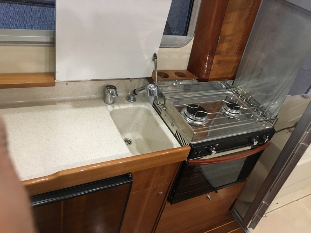 Adria 800