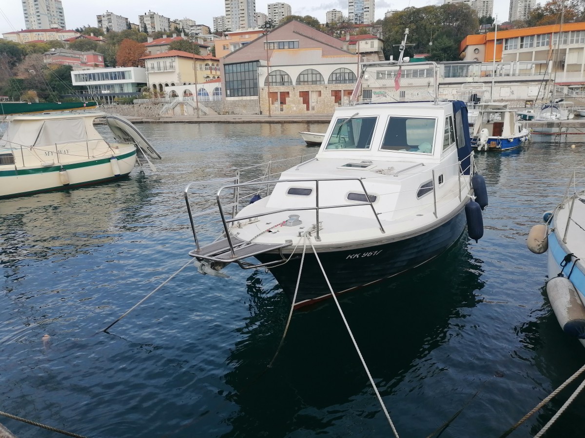 Adria 790