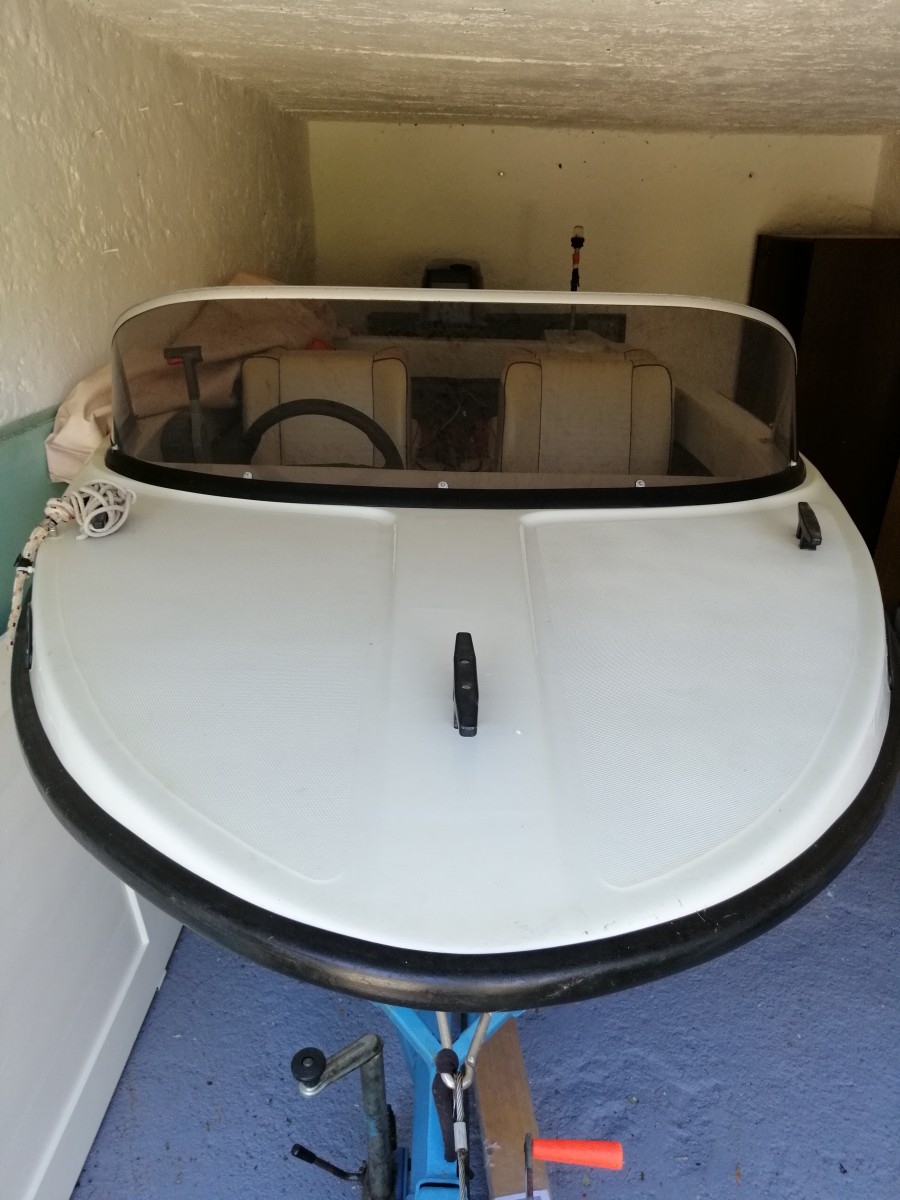 Gliser Elan GT402 + Yamaha40VEO + prikolica Elan P-400B