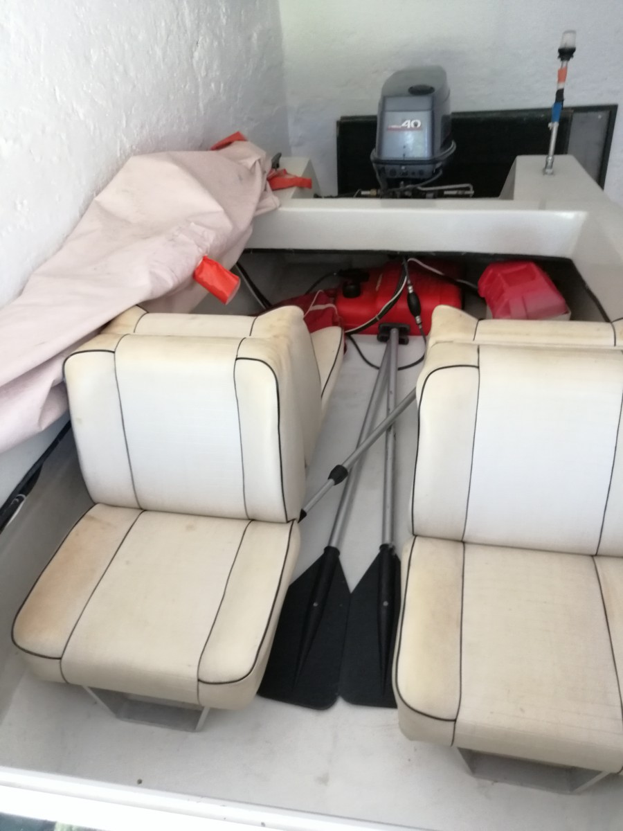 Gliser Elan GT402 + Yamaha40VEO + prikolica Elan P-400B