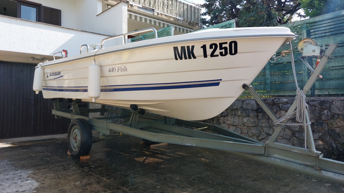 Quicksilver 440 fish Tohatsu 30 el