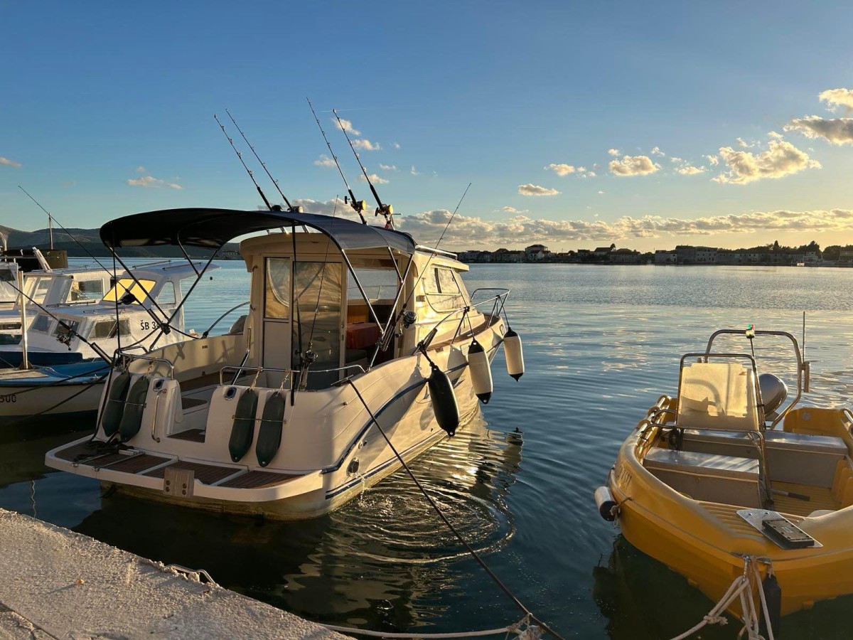 Quicksilver 700 weekend