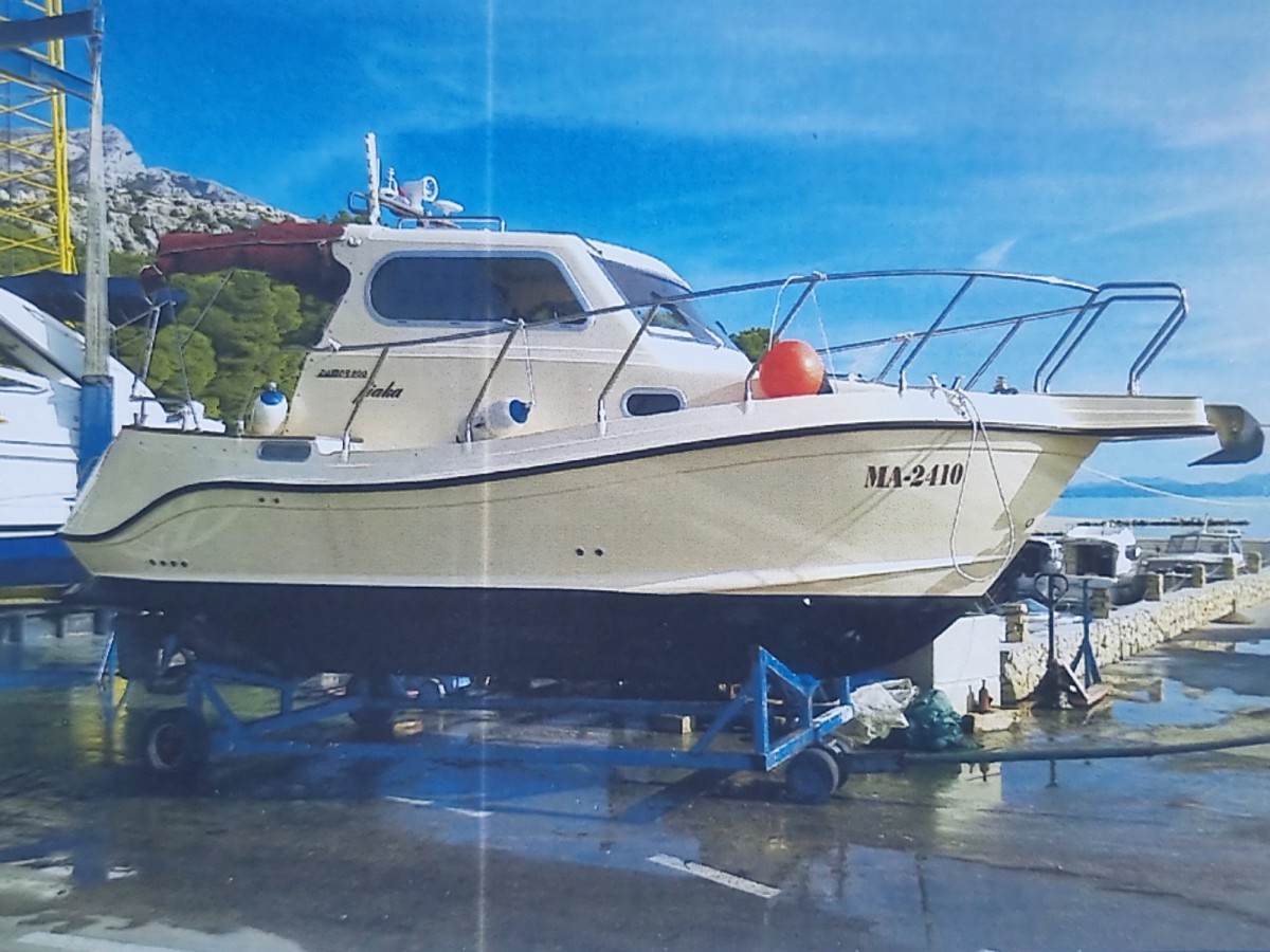 Damor 800 Fjaka